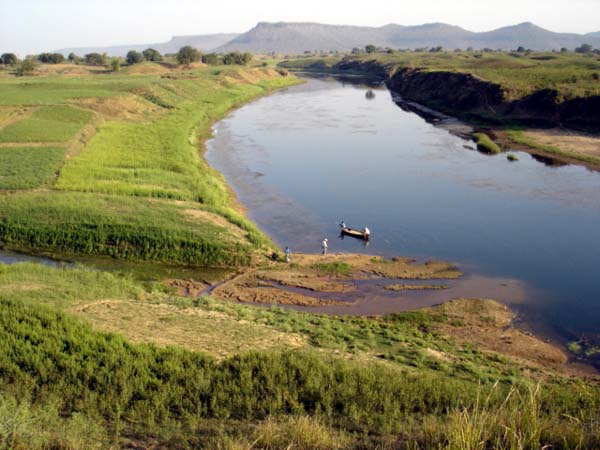 Bygone Communities Faced Ire of the River