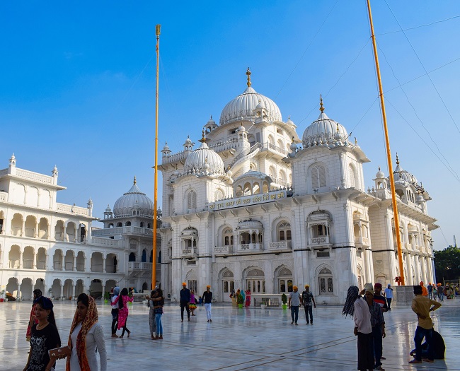 Inspiring Life of Guru Gobind Singh Ji - 1